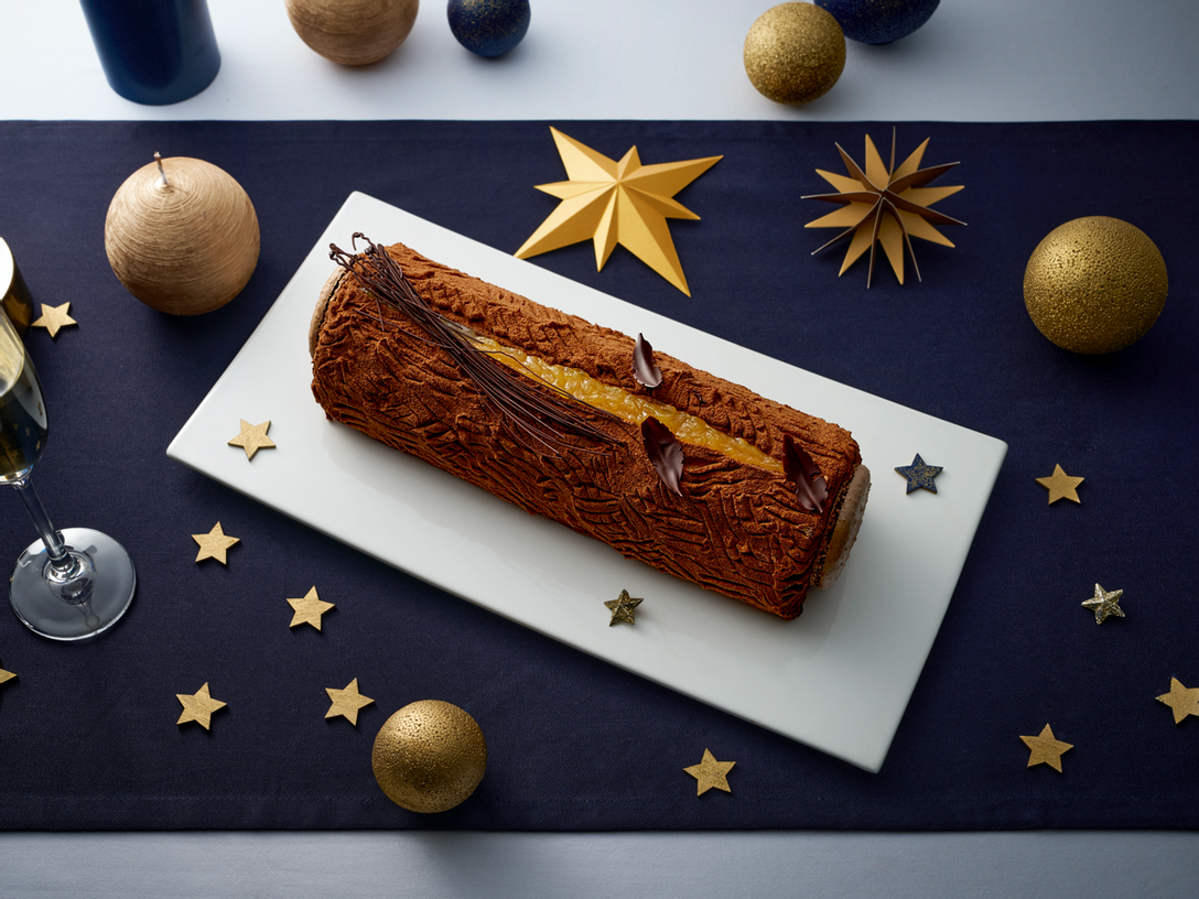 Livraison Dessert : Bûche Chocolat - Croustillant Kataïfi à Paris ...