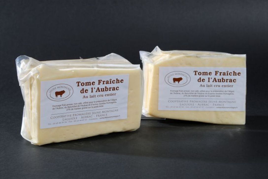 Livraison Tomme fraîche de l'Aubrac à Rennes Fromagerie Maison Balé - Ollca