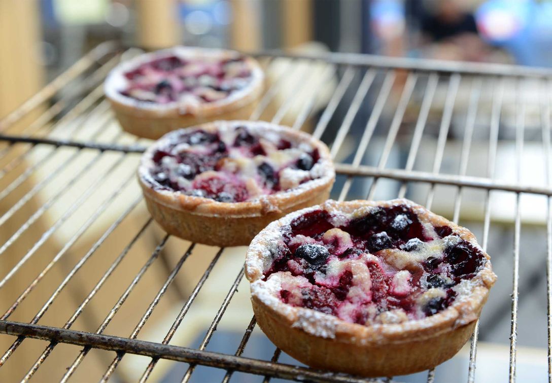 Livraison Tartelette aux fruits rouges à Paris Boulangerie Chambelland ...