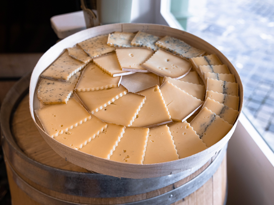 Livraison Pack raclette (4 pers. à Bordeaux Maison Lichette - Ollca