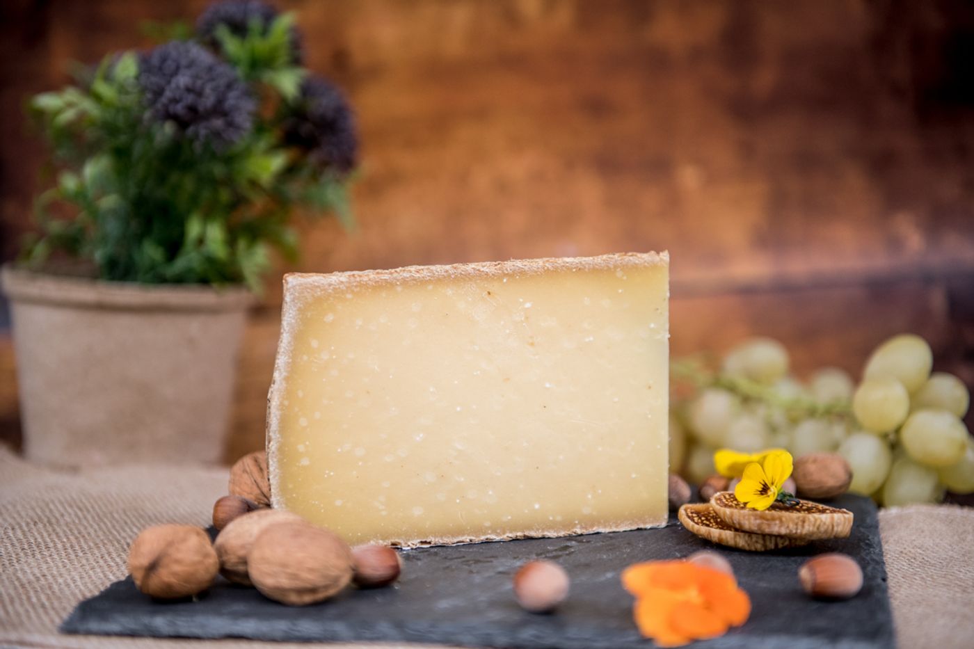 Livraison Comté 36 mois à Levallois-Perret Fromagerie La Mère Michel ...
