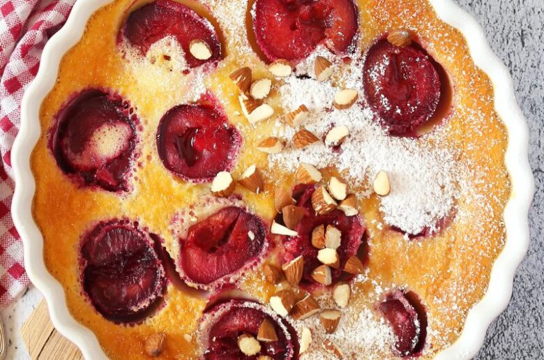 Clafoutis aux prunes : la recette gourmande de fin d’été - Blog Ollca